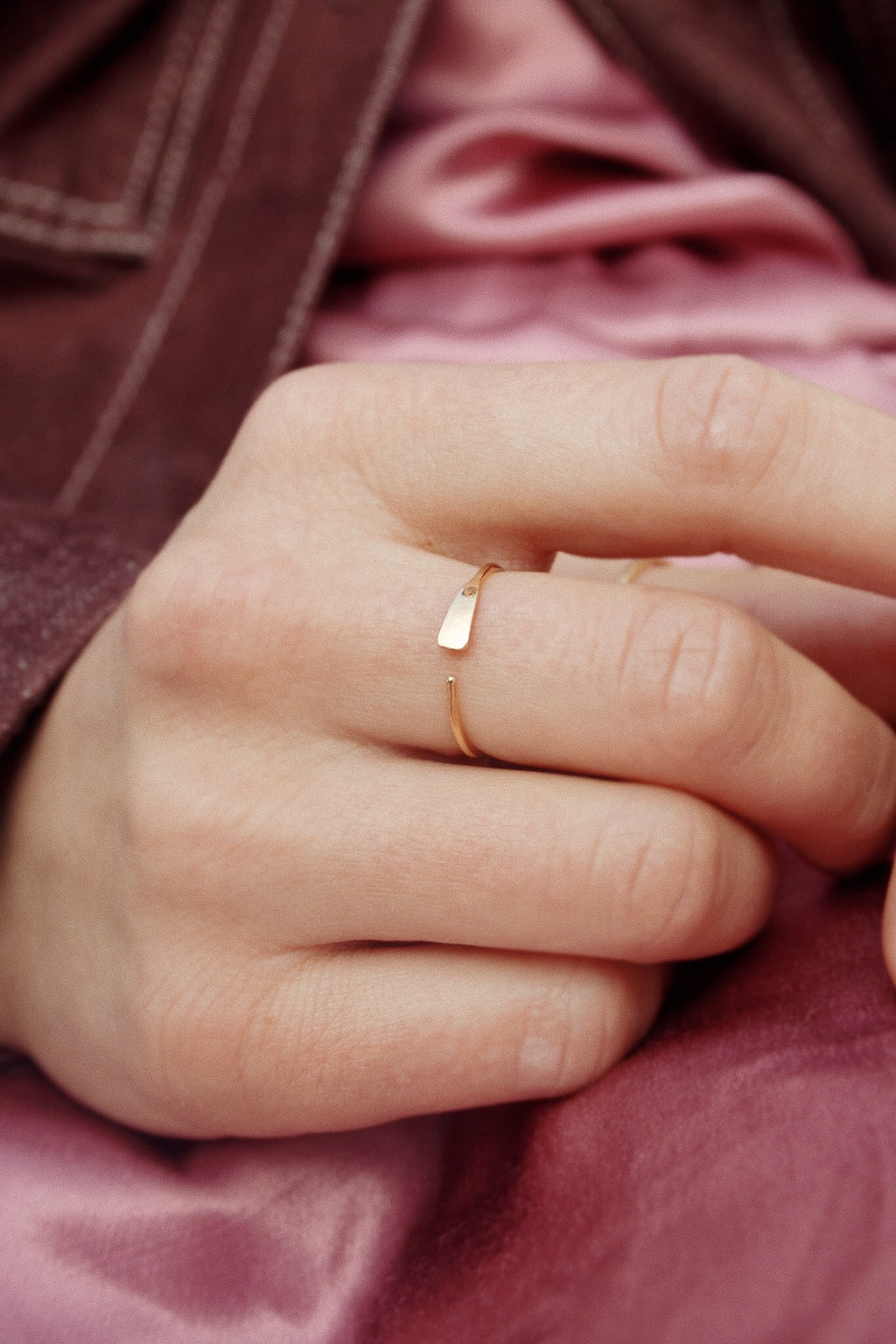 Drop ring gold – studio .ruig